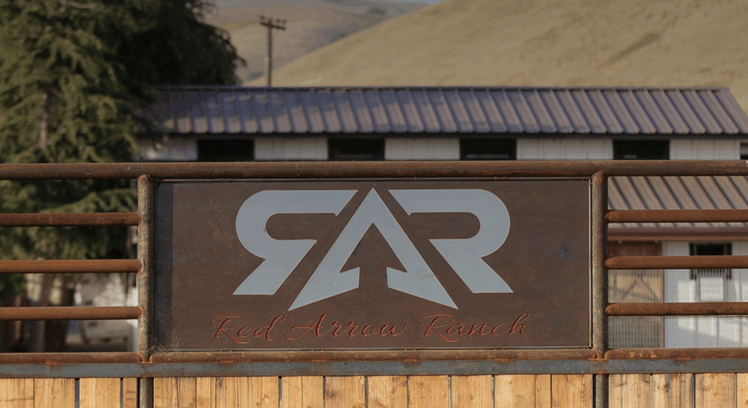 Red Arrow Ranch Main Gate | California Reined Cow Horse Association